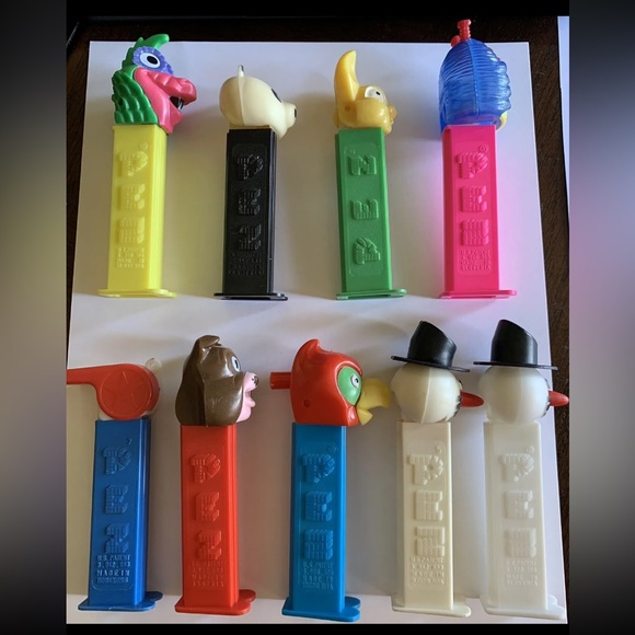 PEZ | Other | Vintage Pez Lot Of 9 Vintage Pez Dispensers From Around ...